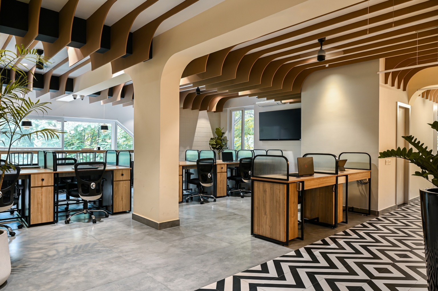 【Centennial College Canadaのオフィスデザイン】ブティックホテルの様な大胆で洗練されたオフィス- インド, ベンガルール - OFFICELOVERS