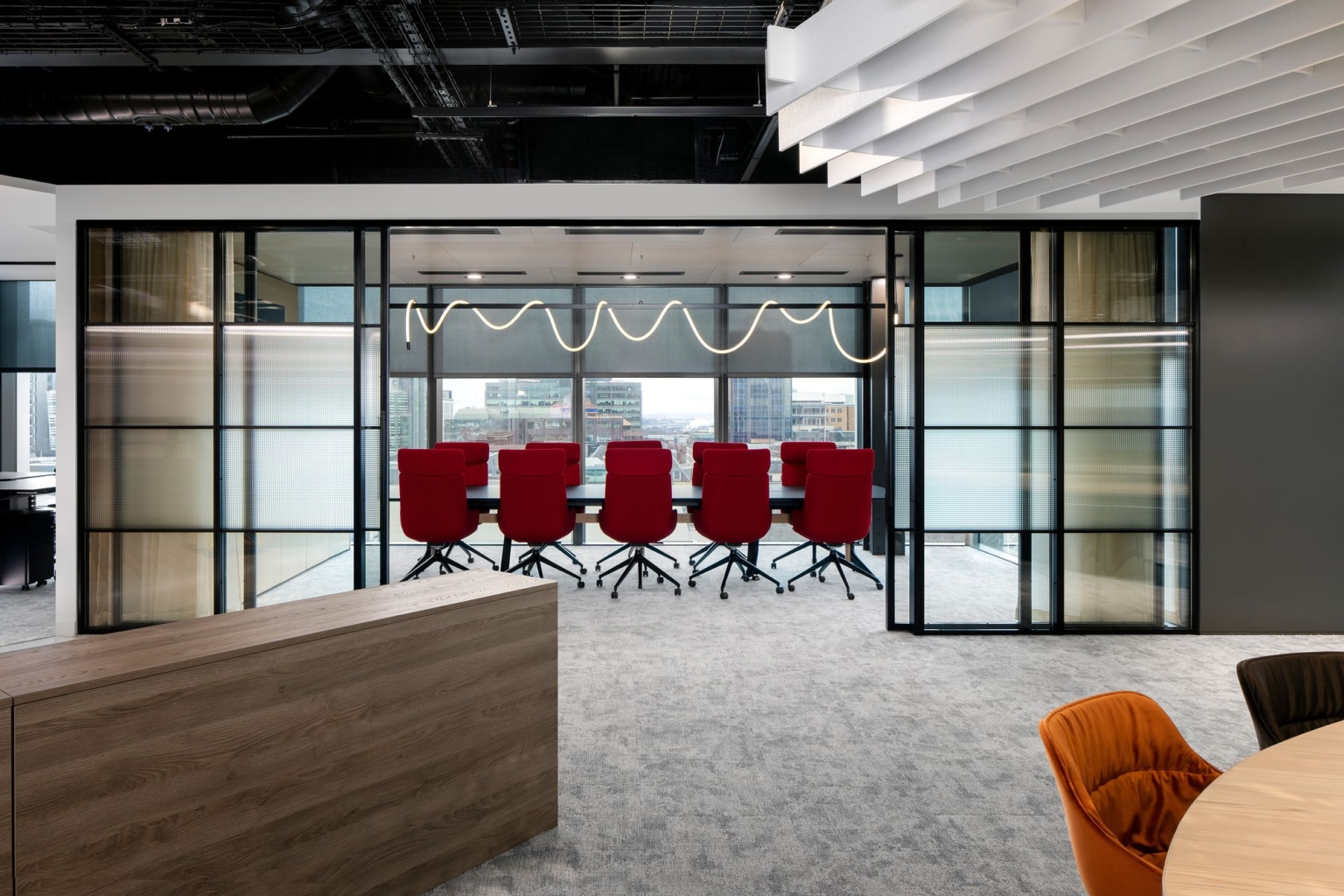 【Facepunch Studiosのオフィスデザイン】誰をも魅了するユニークな空間- イギリス, バーミンガム - OFFICELOVERS